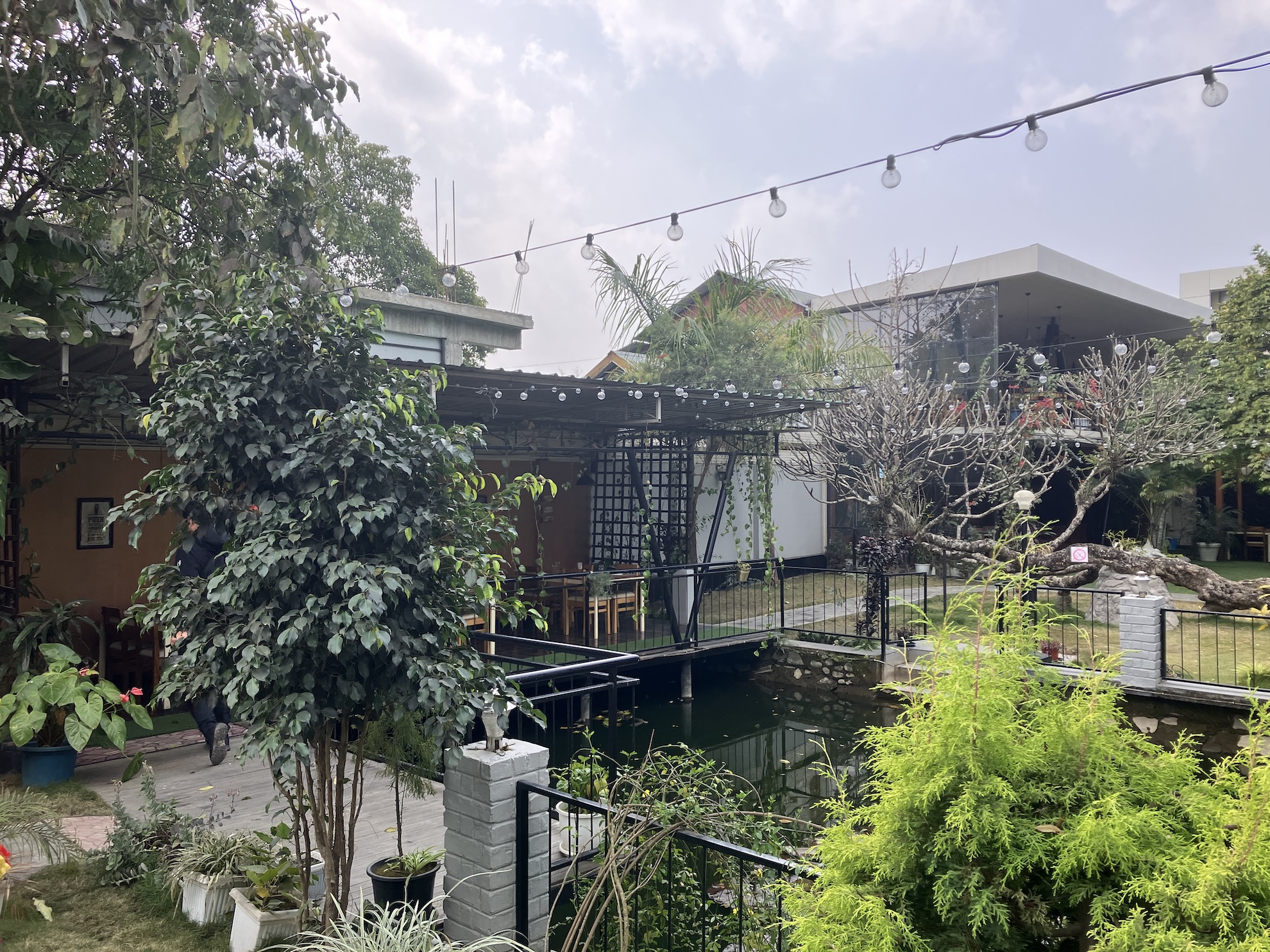 Eden Lounge（エデンラウンジ） - IMPHAL MANIA